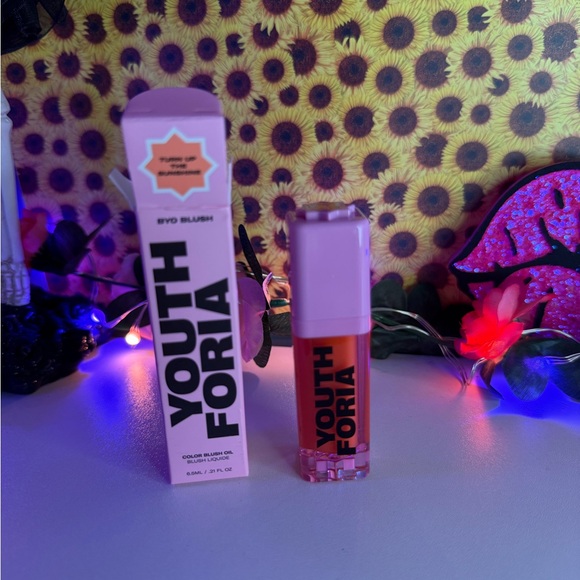 Youth Foria | Makeup | Youthforia Byo Blush Color Changing Blush Oil ...